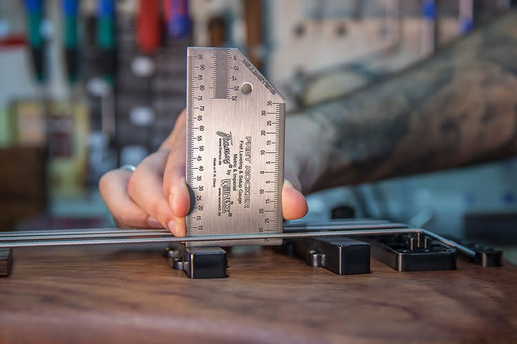 RockCare Fret Rocker