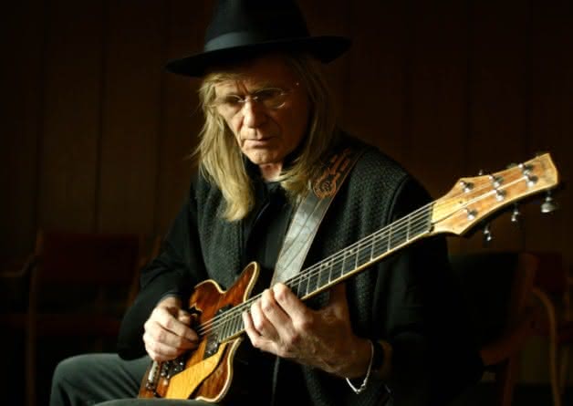 Zmarł Henry McCullough